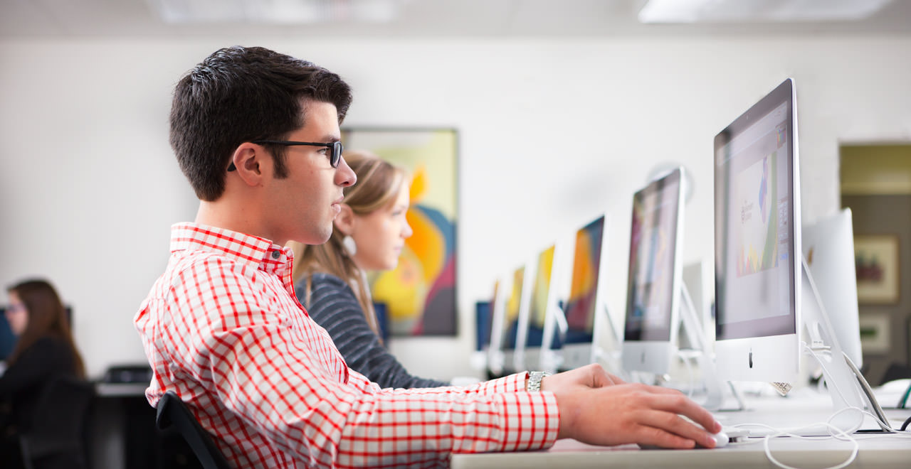 Tools for training students on virtual reality content creation and ...